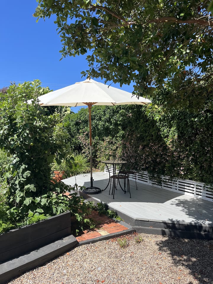 Matua Garden Sanctuary - 타우랑가