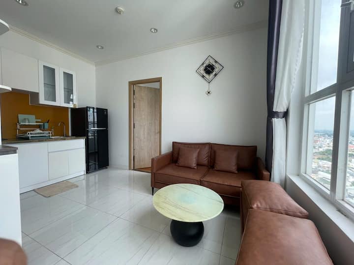 Căn Hộ Ban Công View Hoàng Hôn Thành Phố - Tỉnh An Giang