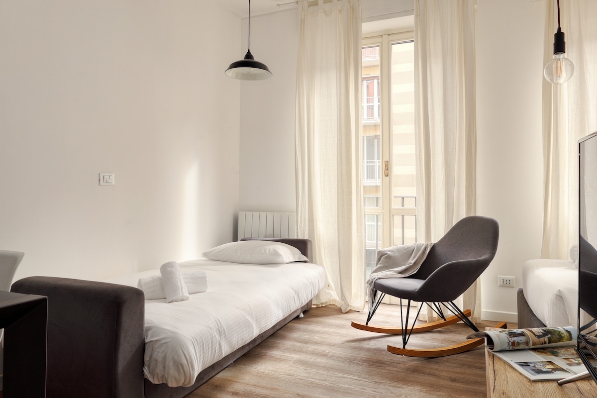 Studio confortable pour 2 à côté de la station de métro De Angeli ...