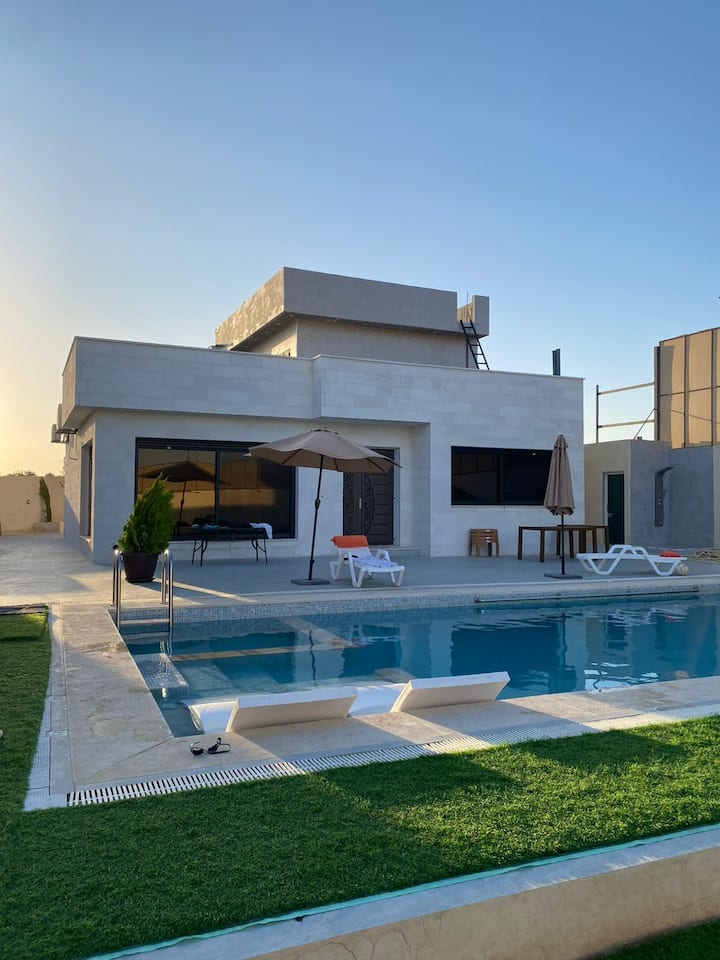 Durra Chalet Near Amman Offers In Nature Stay - Jordan