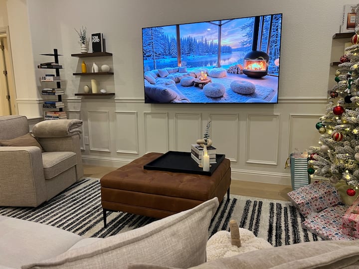 Waverly Place - Brentwood