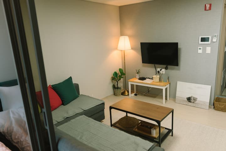 [17시체크인/13시체크아웃]동해 디딤 606호 #동해#묵호#한섬해수욕장인근#오션뷰 - 동해시