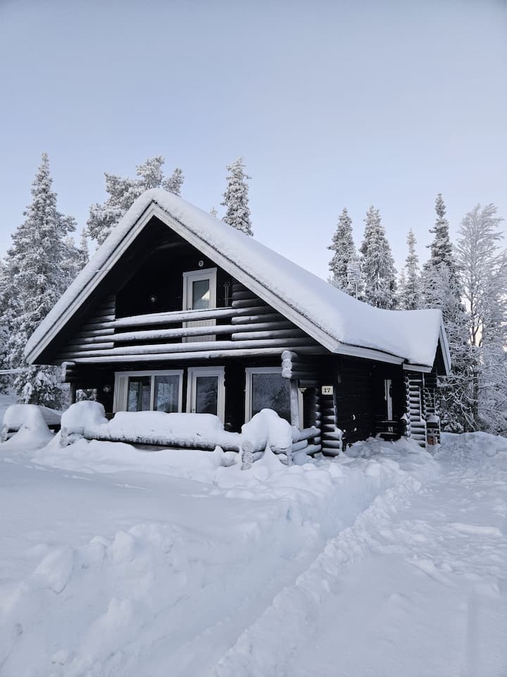 Mökki Lähellä Latuja Ja Hiihtohissejä - Muonio