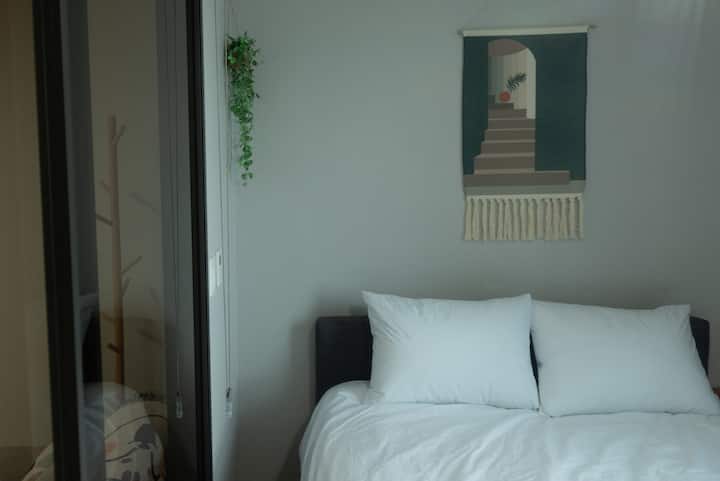 [소형견 동반 가능]동해 디딤 705호 #동해#묵호#한섬해수욕장인근#오션뷰 - Donghae