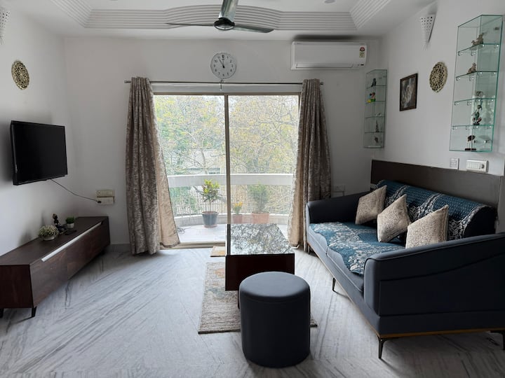 Central 2.5bhk Near Hospitals & Attractions - Hyderabad