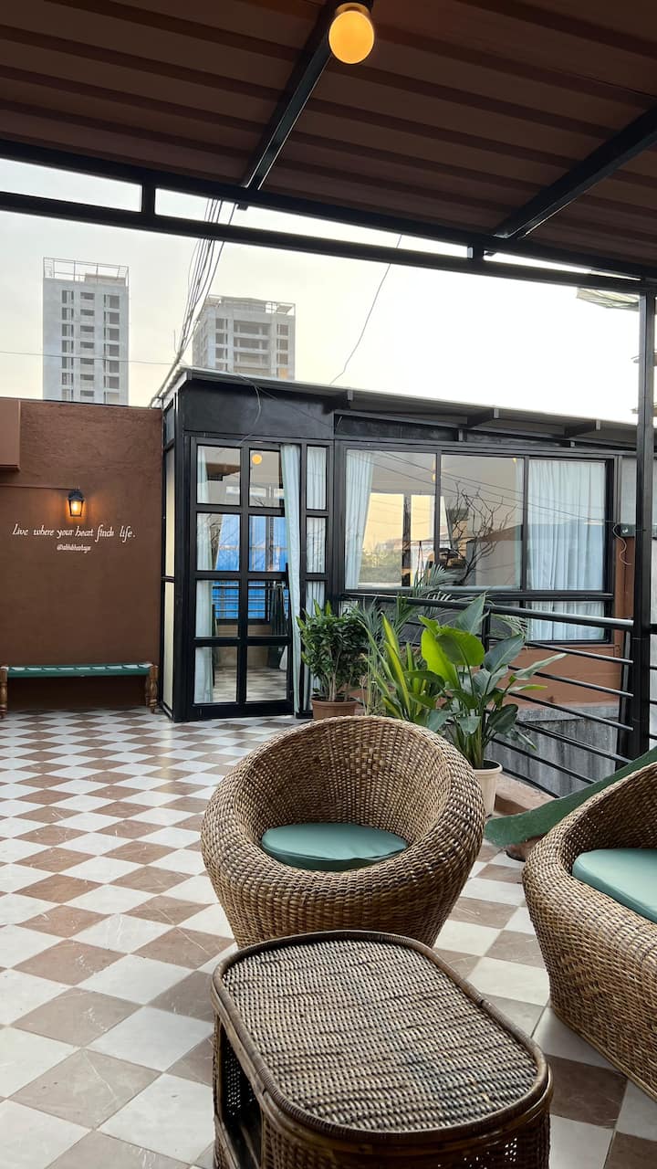 The Loft: Pvt Studio W 750sqft Terrace|projector - Pune