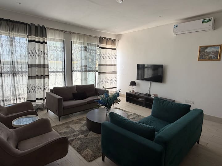 Spacious Apartment, With All Amenities - Gambia