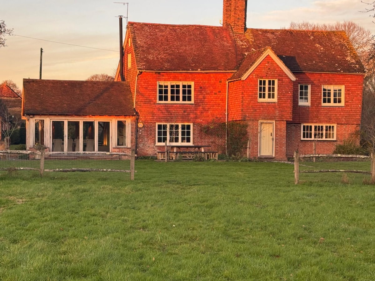 Impresionante granja en la finca del castillo de Knepp - Casas en renta ...