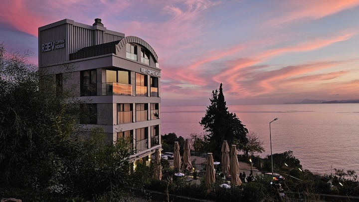 Reev Coffee House - Antalya