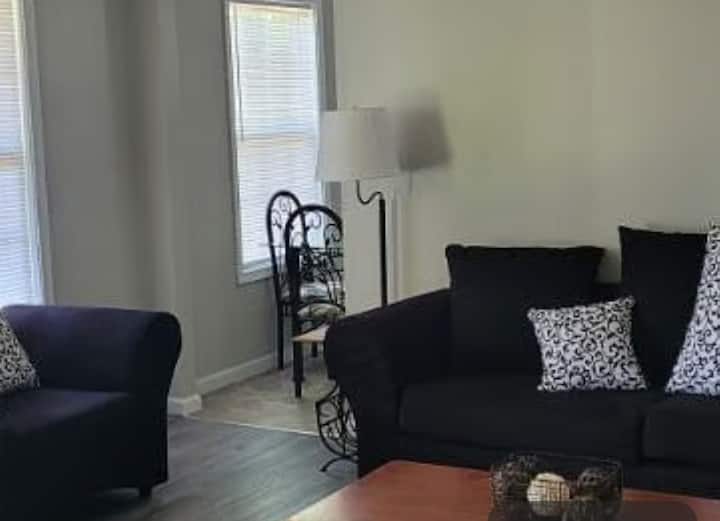 Newly Remodeled Home - Saint Andrews, SC