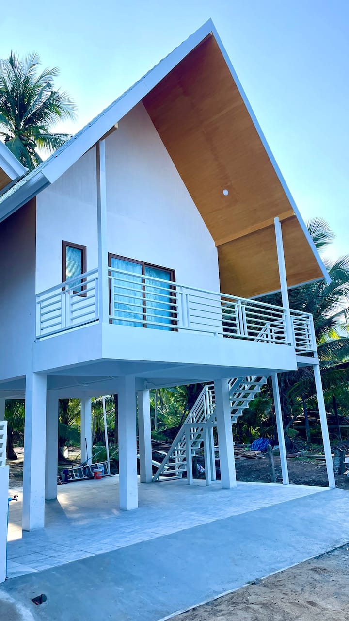 New Loft-style Apartment With Balcony In Chaloklum - Ko Pha-ngan