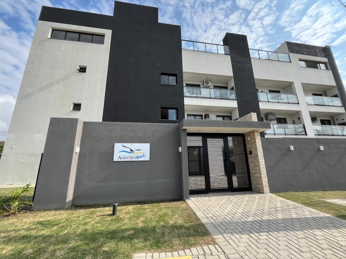 Wohnung in Strandnähe mit Pool. - Wohnungen zur Miete in Matinhos ...