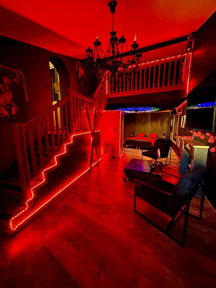 Cocon Room Balnéo-sauna La Suite - Montagnac