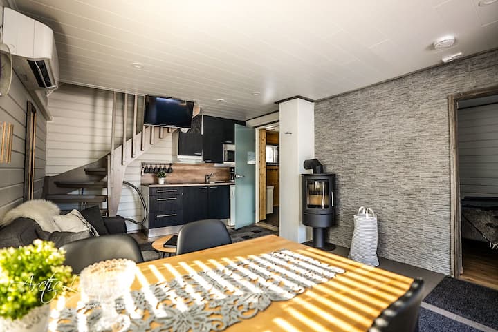 Mökki 5 Hlö, 5 Vuodetta, Keittiö, Sauna Ja Takka - Ylitornio