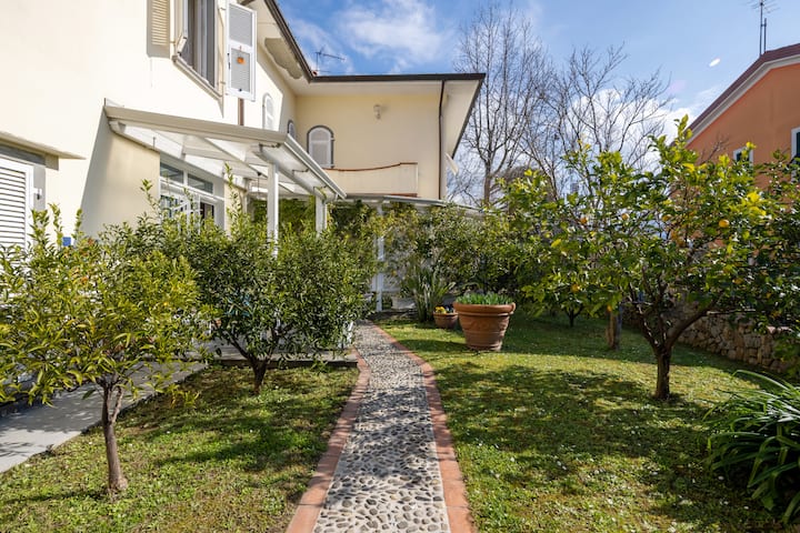 Tra Cinque Terre, Mare E Toscana - Casa Ada - Carrara