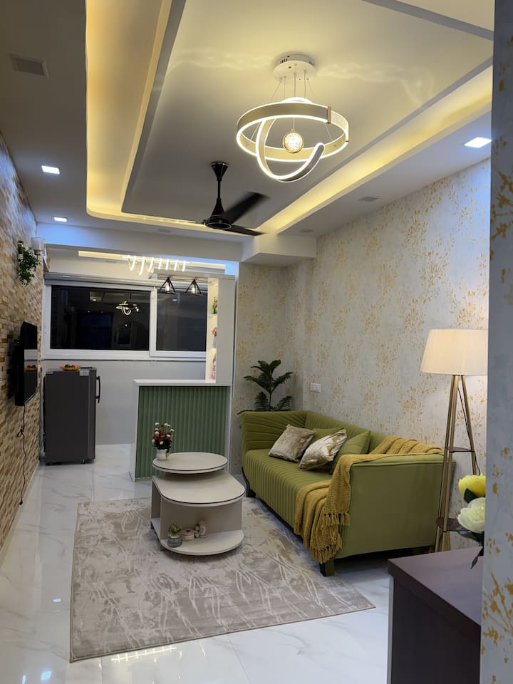Luxury Designer 1bhk | Ambient Lighting | Dwarka - Delhi