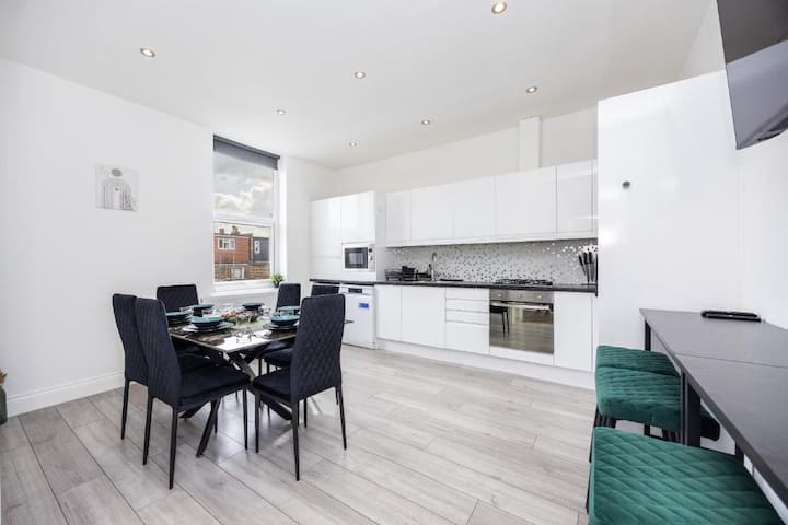 Modern 4br Flat | Shepherd’s Bush | Sleeps 9. - Londres