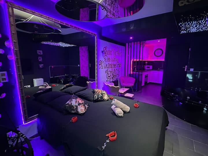 Coconroom La Romantique Balnéo, Séjour D’exception - Montagnac