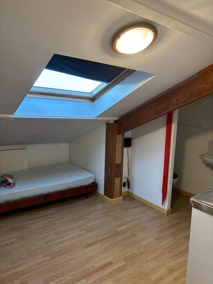 Chambre Individuelle Angers (8m2) - Angers