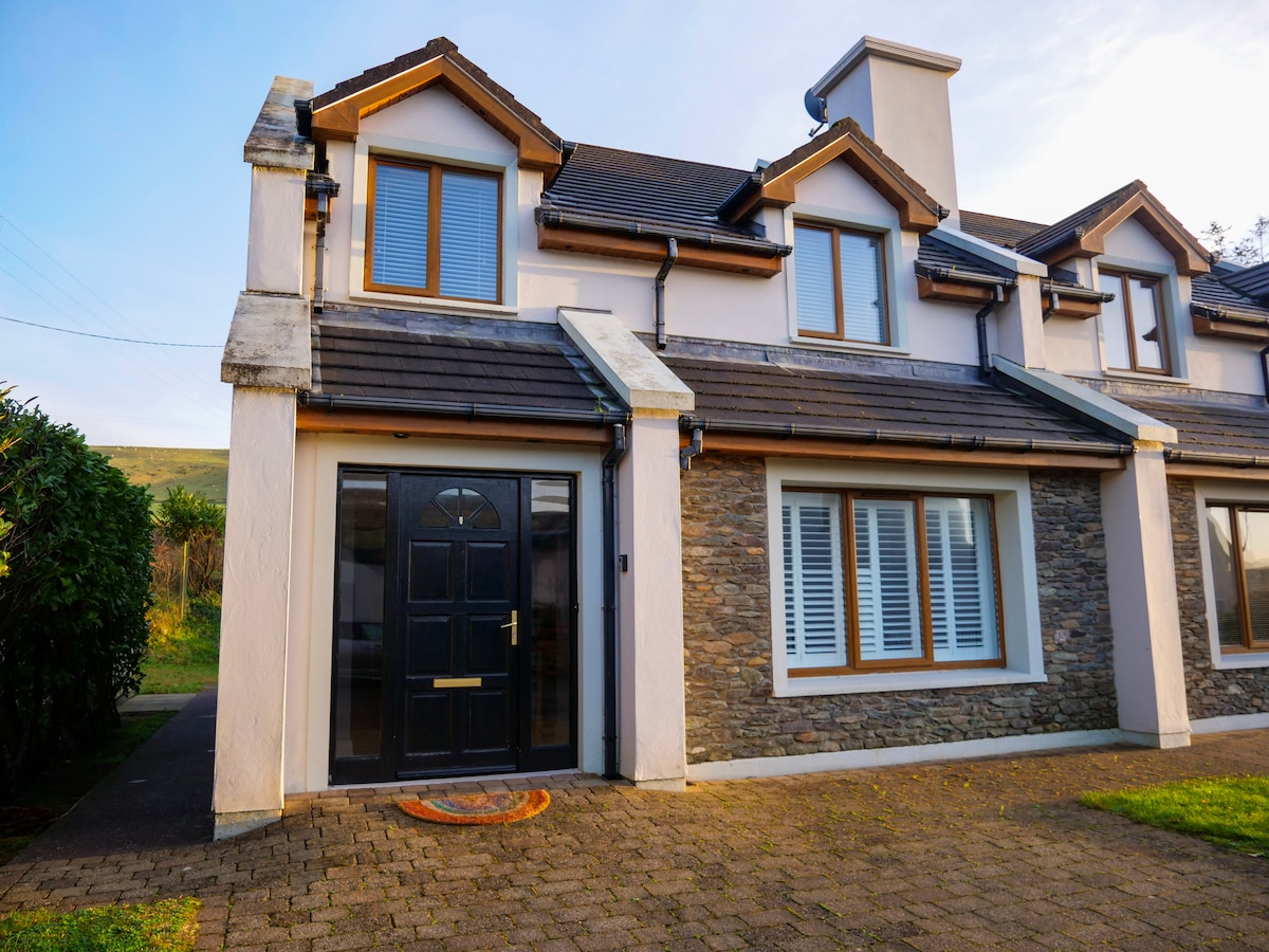 The Snug at Dingle - Houses for Rent in An Daingean, County Kerry ...