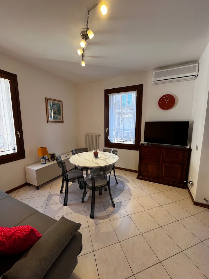 Grey Heron's Nest- Il Tuo Nido A Vicenza - 비첸차