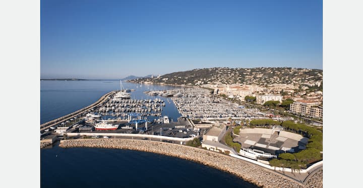 Le Carlton Vue Sur Le Port 1 Min Des Plages - Vallauris