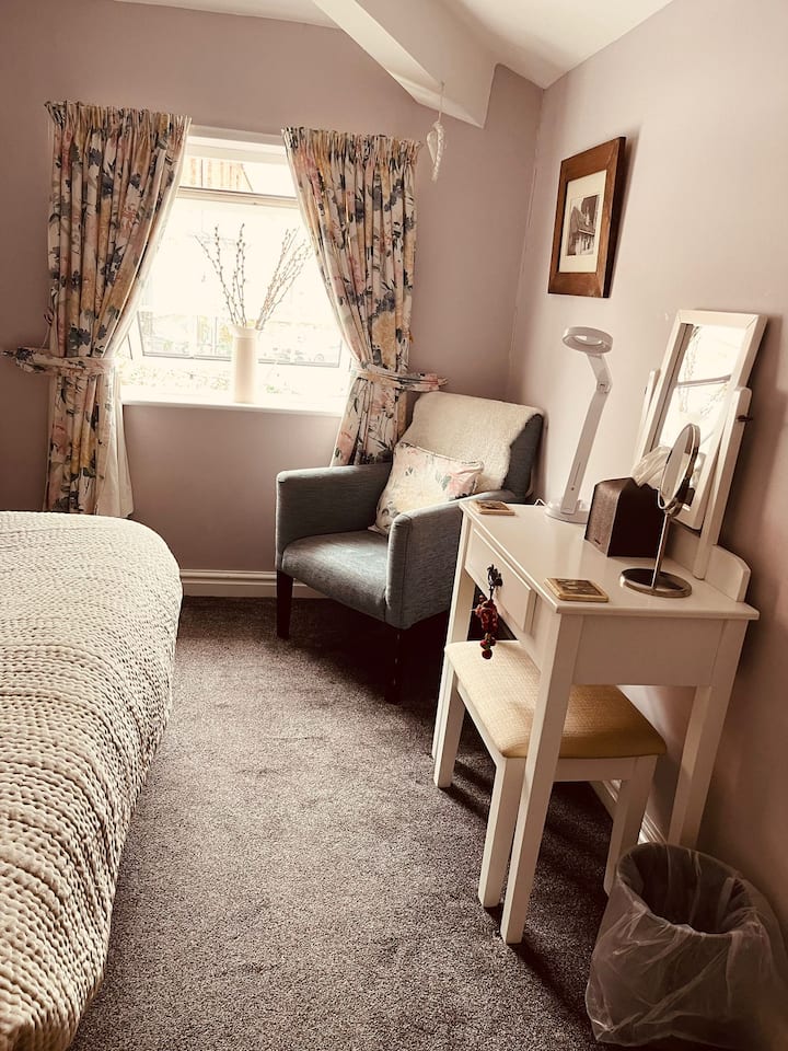 Rooms @ Remedy, Churchtown - Southport