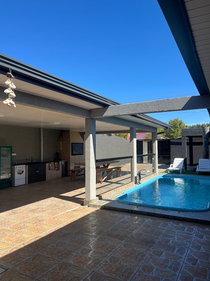 Casa Com Piscina Privativa E áRea De Lazer - Ponta Grossa