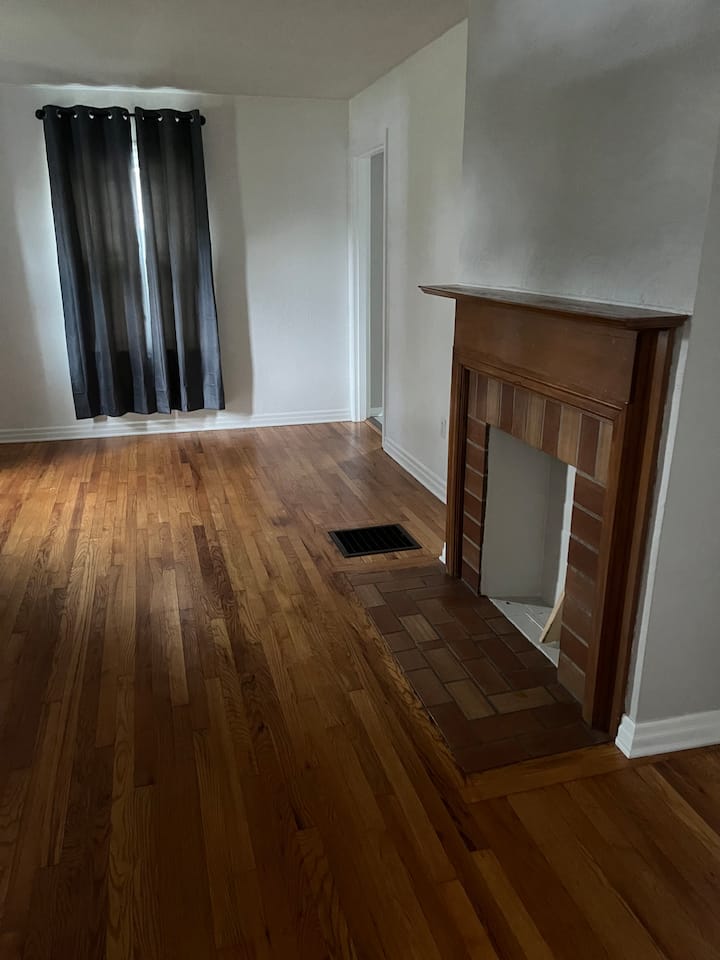 Cozy House In Point Pleasant - Point Pleasant, WV