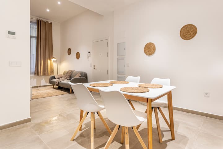 Viana 2 Apartment - Burjasot
