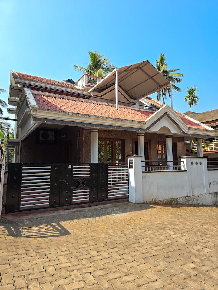 Gorgeous Inn By Urbanease Properties - Mangaluru