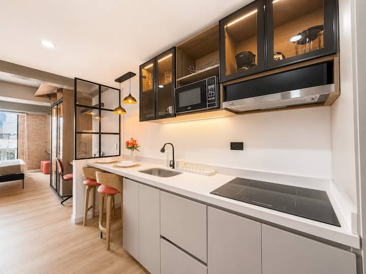 Modern Loft, Remote Work, 5 Min From Airport - Bogota