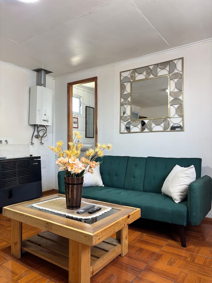 Casa Acogedora En Puerto Natales, Ubicación Ideal - Puerto Natales