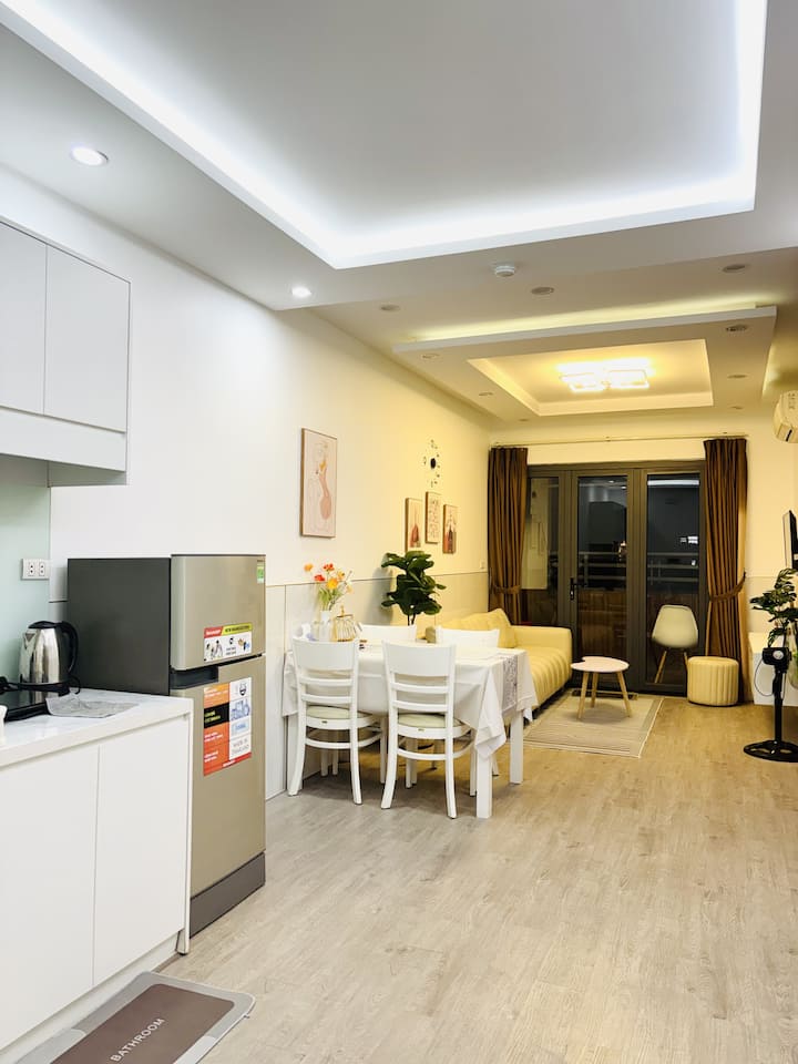 2 Bedrooms With Ocean Views + 1 Min Walk To Beach - Đà Nẵng