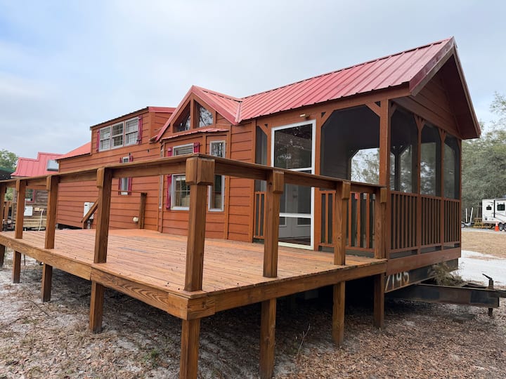 Rural Cabin Near Speedways, Beaches & Attractions - Lake George State Forest, De Leon Springs