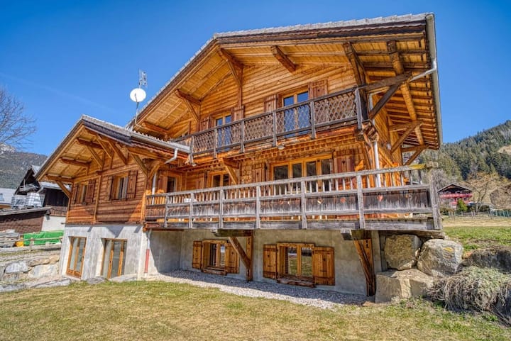 Chalet De Prestige – Vue Montagne & Rivière - Châtel