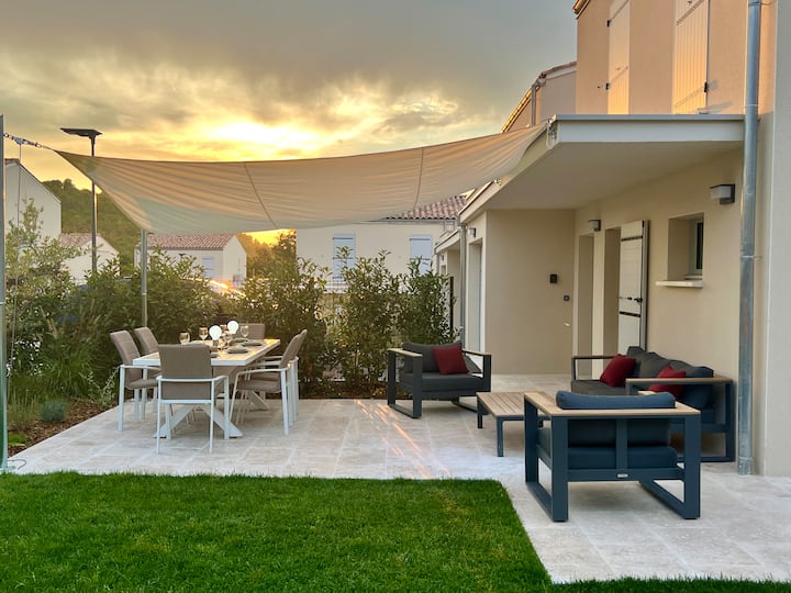 Villa Neuve T4 Avec Piscine Dans Domaine Privée - Gordes