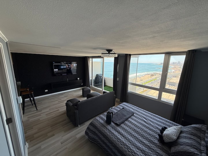Departamento Con Vista Al Mar Y Estacionamiento - Antofagasta
