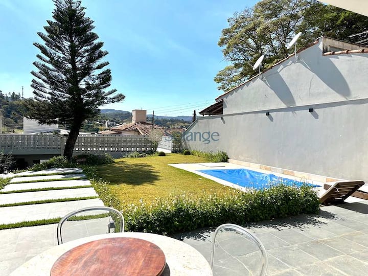 Linda Casa Hotel E Espaço De Eventos Em Amparo - Amparo