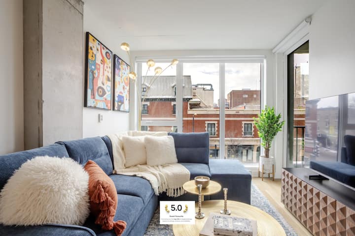 Urban Stay Mtl • Pool + Parking - Montreal