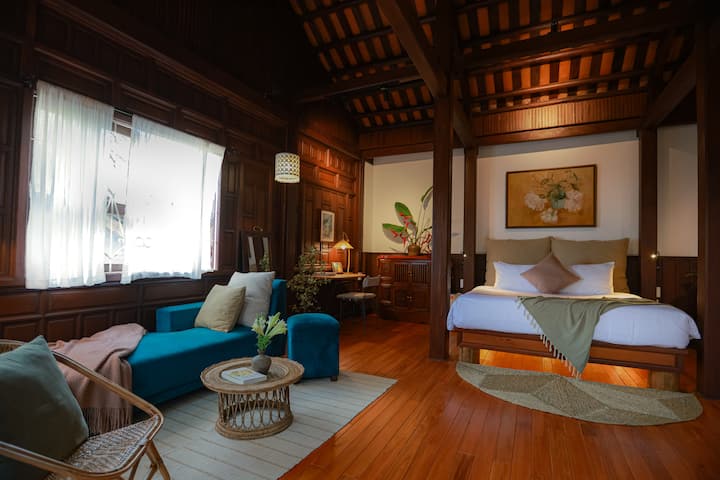 Boutique Wooden Home, 1-min Walk To Old Town - Hội An