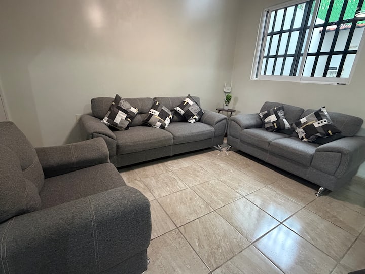 Casa Aviario Céntrica Con Estacionamiento Privado - Tuxtla Gutiérrez