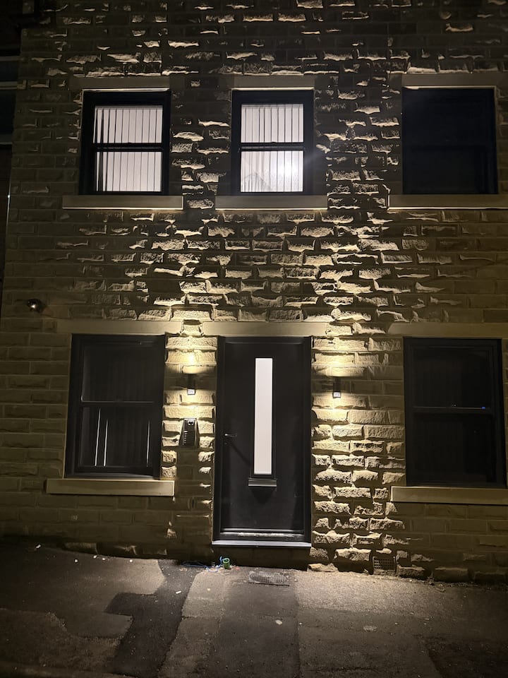 The Baig Residence Dewsbury - Clifton