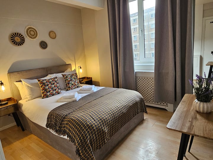 Studio Apartment In South Kensington - London, UK