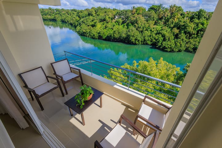 Stylish, Centric La Romana 3br Apt, Stunning Views - La Romana