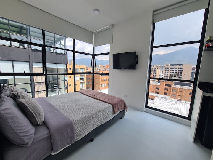 Amplio Y Luminoso Apartaestudio - Bogotá