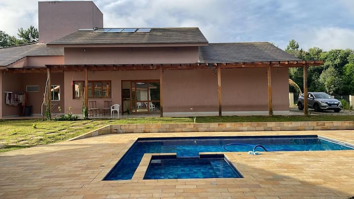 Refúgio: Piscina, Salão De Festas E Churrasqueira - Araucária