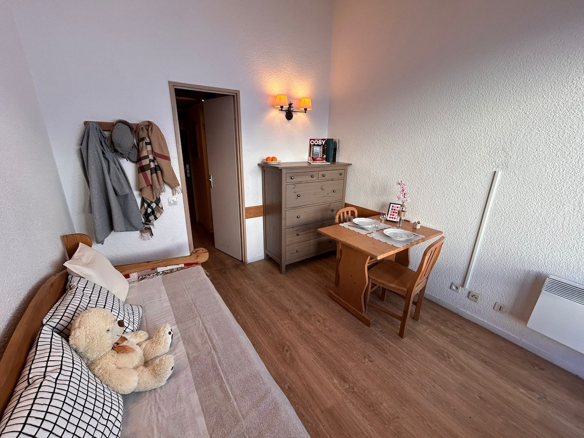 Panorama 180 - Mountain View, Foot of the Slopes - Flats for Rent in ...