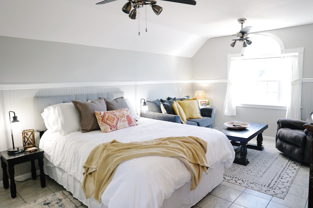 Pine Ridge Getaway - Flats for Rent in Fort Payne, Alabama, United ...