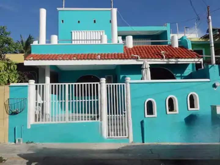 Casa Lizeta, Amplia, Limpia, Con El Encanto Isleño - Isla Mujeres